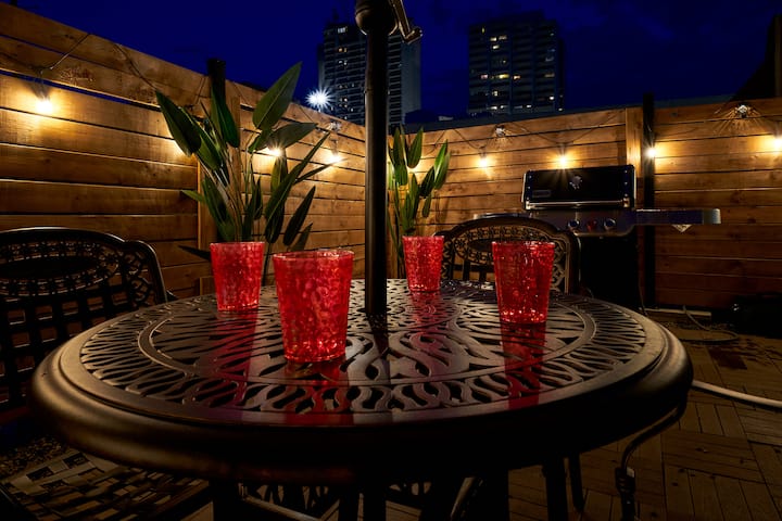 Roof Top 2-bedroom Penthouse ! ! ! - カナダ ウィンザー