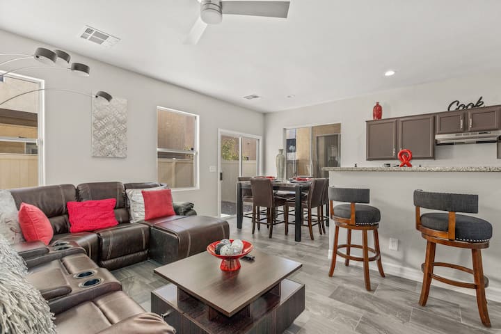 Luxury Home In The Heart Of Lv! - Las Vegas Strip, NV