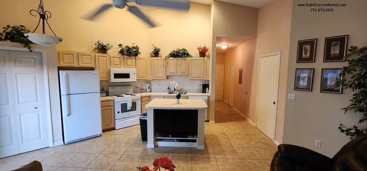 Right Direction Rentals 1 Bedroom Villa 9941 - Port St. Lucie, FL