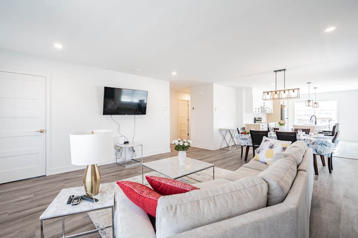 1922b Supergrand Appartement - Longueuil