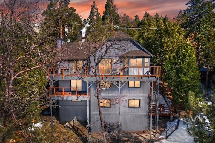 Moonlight Ridge Chalet - Lake Arrowhead, CA