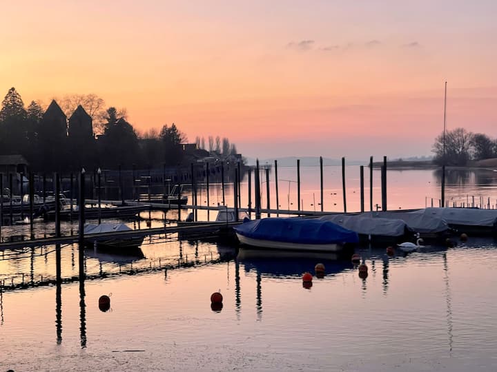 Wohnen Auf Zeit : Mit  Galerie & Dachterrasse - Konstanz