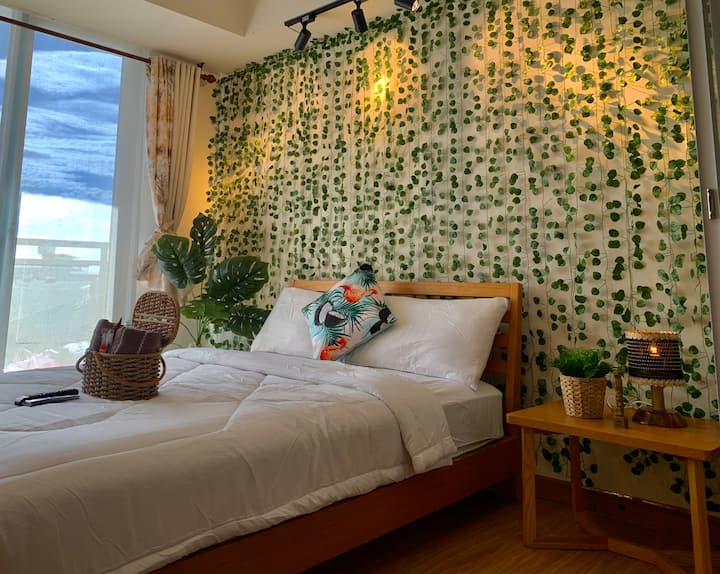 Affordable Azure Staycation with Netflix & Games - Houses for Rent in ...