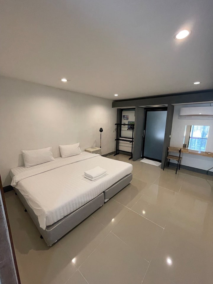 Room With King Size+ And Regular Beds - Ko Pha-ngan