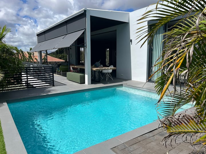 Luxe Villa Met Zwembad In Beveiligde Woonwijk. - Curaçao