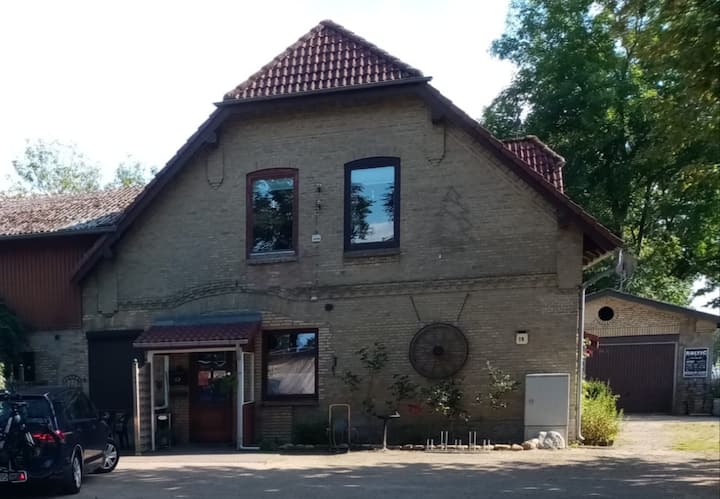 Gästehaus Hahnenkrug - Schleswig