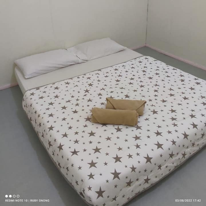 Farmstay With Bed & Breakfast. - Ranau