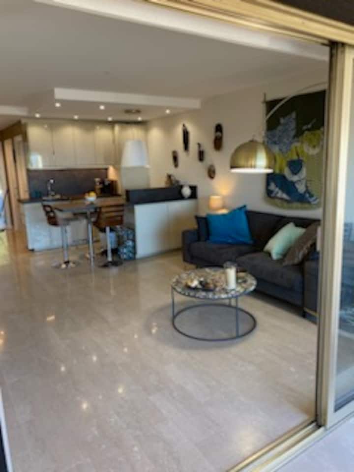 Vue Baie Cannes Parking Piscine - Le Cannet