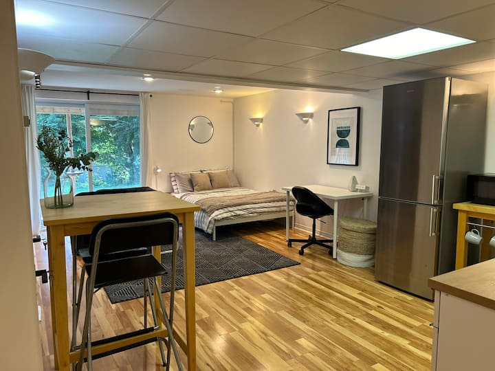 Guest Suite In Oshawa - Whitby