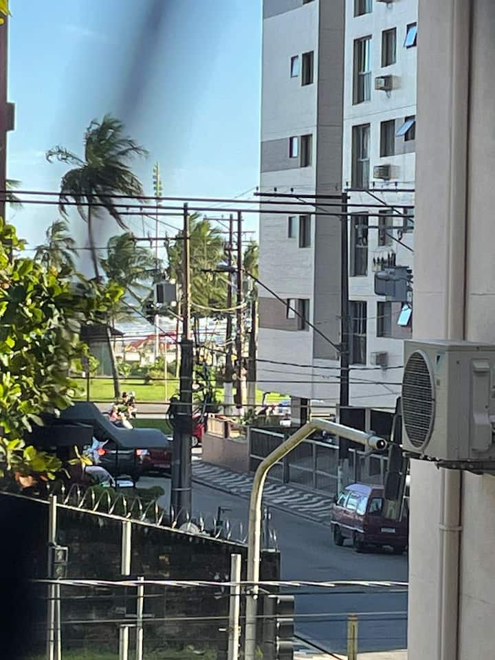 Apto Na Praia Itararé A 100mts - São Vicente