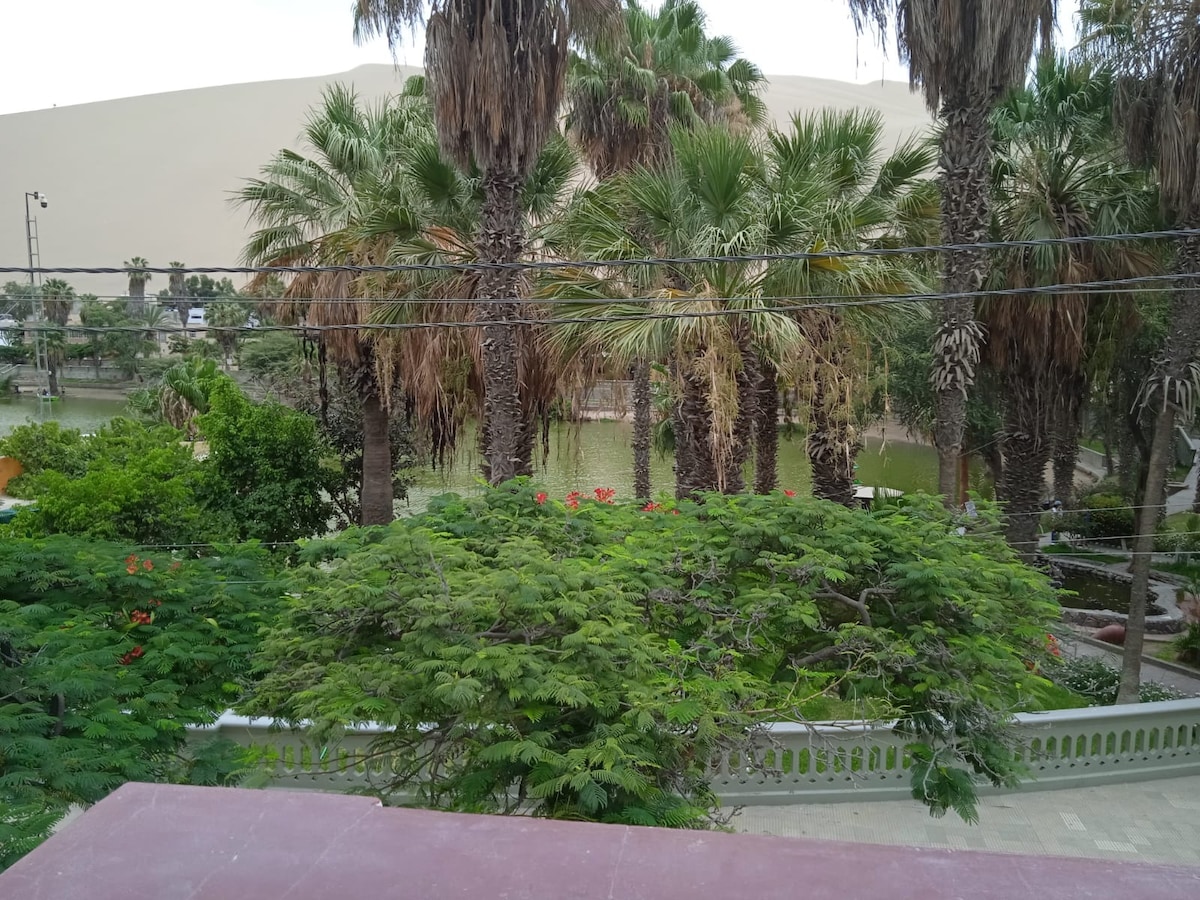 Quadruple basique, 1 lit double, 1 lit superposé, salle de bain ...