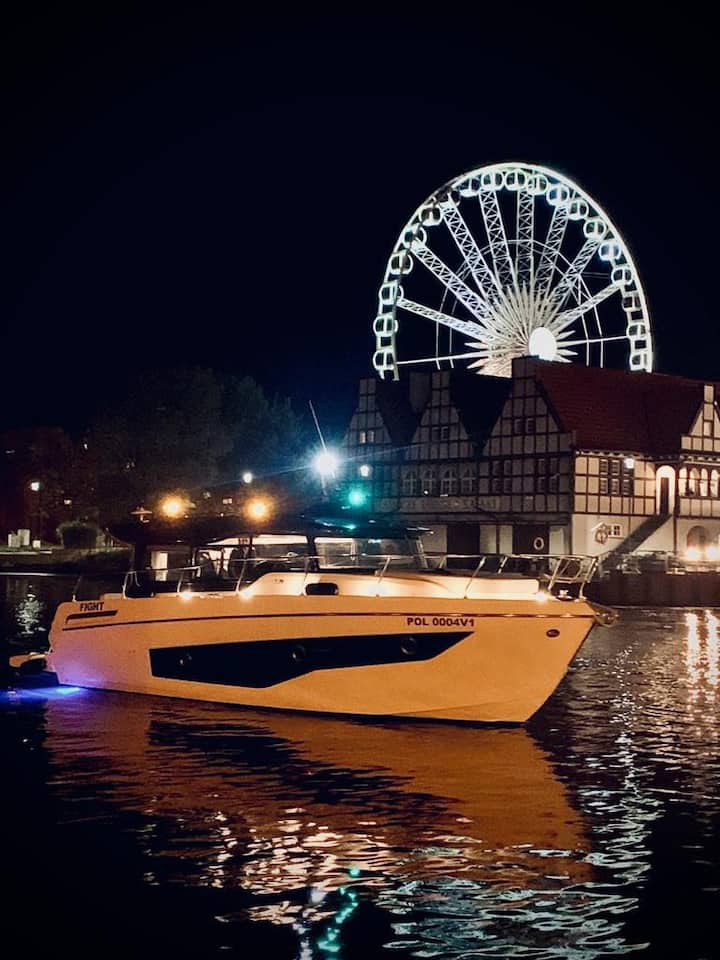 Jacht Cranchi 36t Dobre Jachty - Gdynia