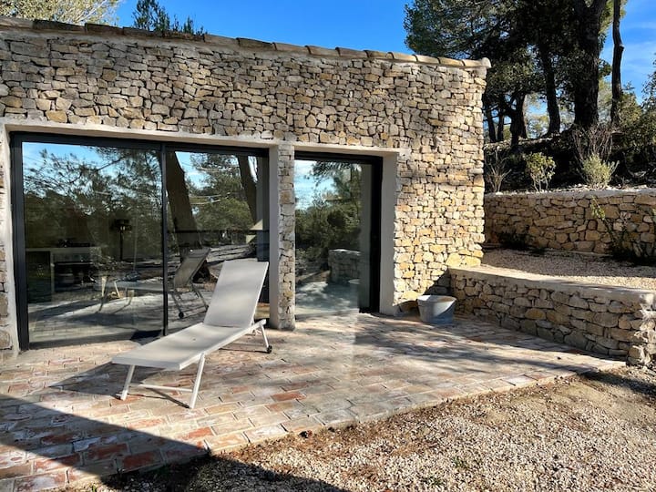 Cabanon Provençal Sous Les Pins - Pourrières