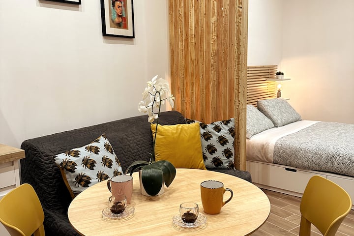 A Casa Di Marilù 2 A 2 Steps From The Toledo Metro - Napoli