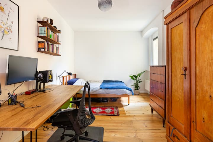 Private Room In Kreuzberg - Berlin-Kreuzberg