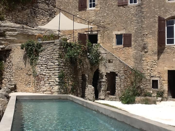 Goult : Piscine, Vue Imprenable Et Calme Absolu - Roussillon