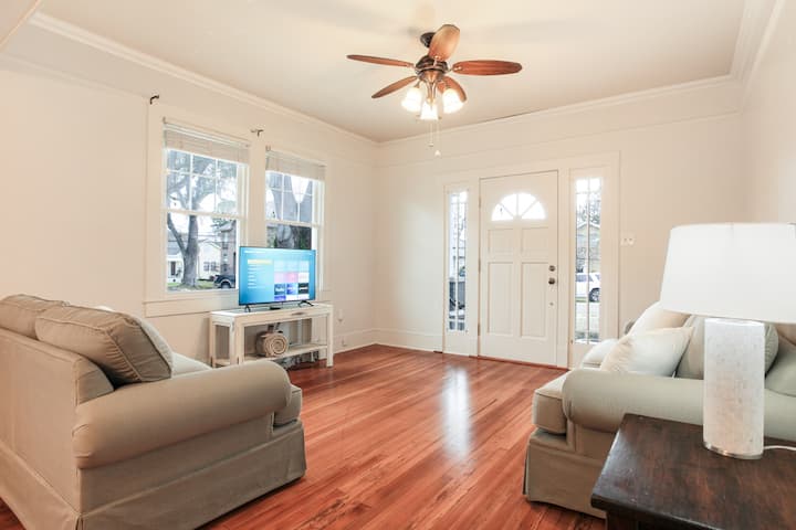 Cute Cottage In Safe, Quiet Area - Metairie, LA