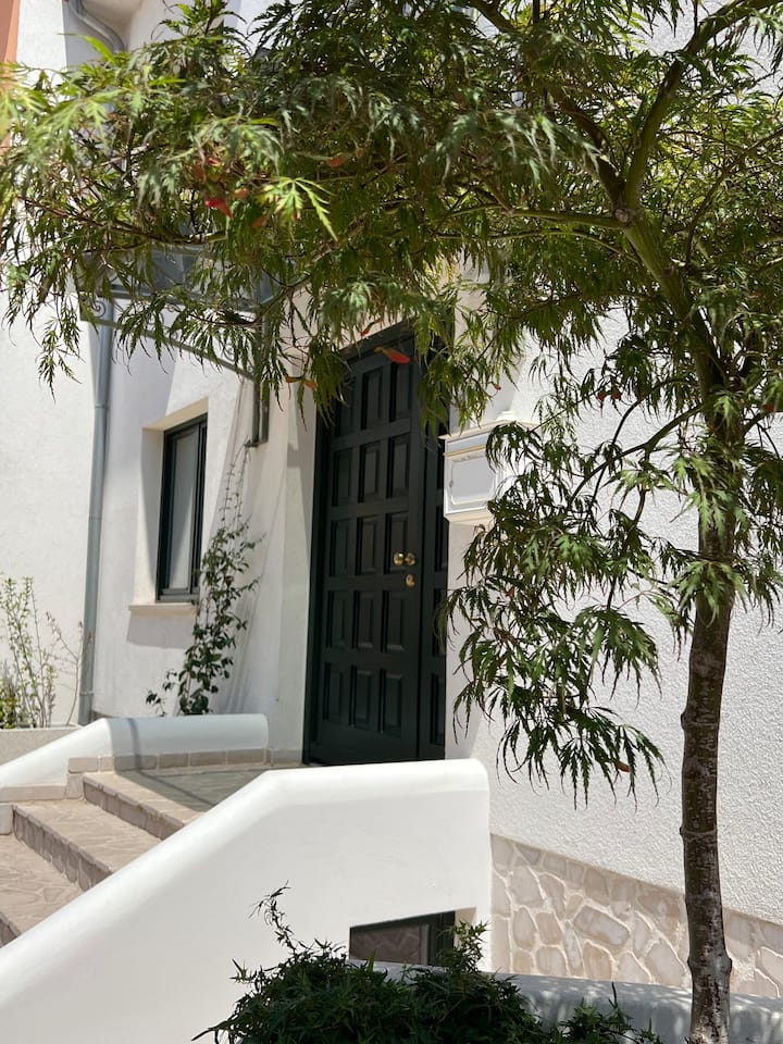 Zimmer 1 Mit Französischem Balkon Und Flussblick - Mostar