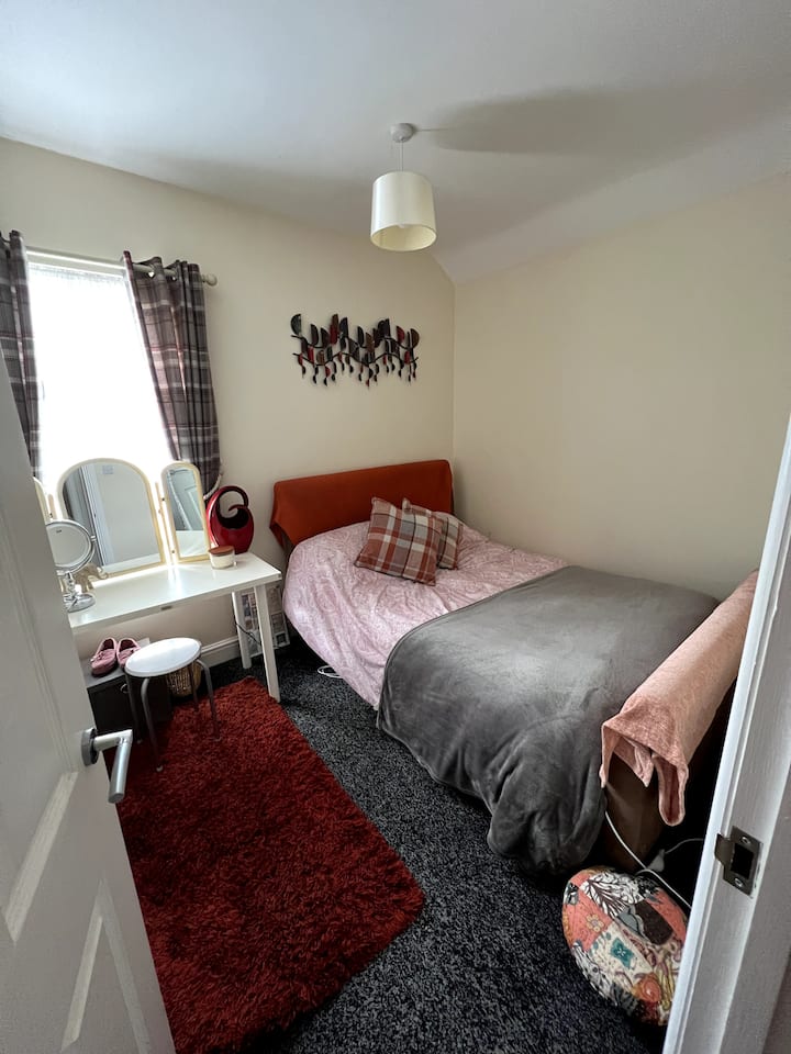 Private Room In Central Cardiff - Cardiff