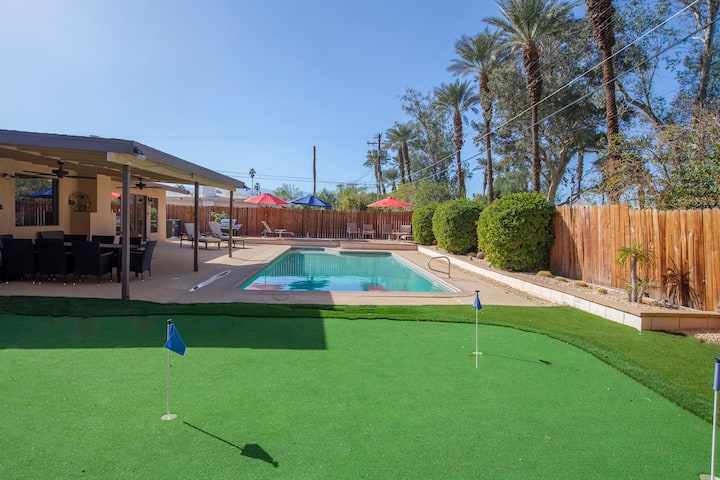 Tranquil Resort-pool & 5 Hole Putting Green - Indio, CA