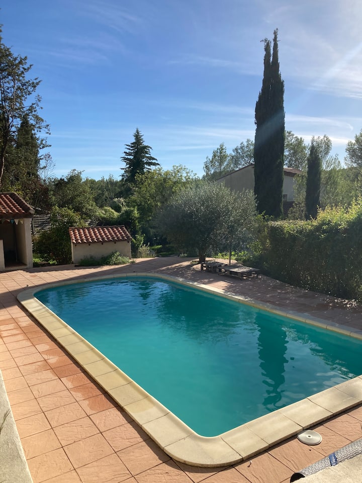 Maison Familiale 5 Chambres Avec Piscine - モンペリエ