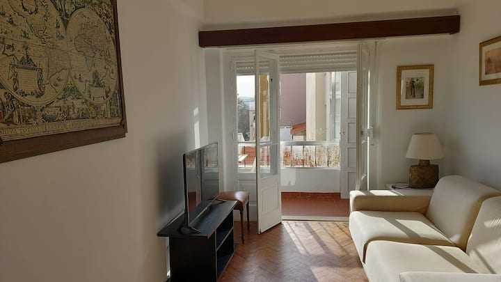 Belo Apartamento (Campo Grande) - Amadora