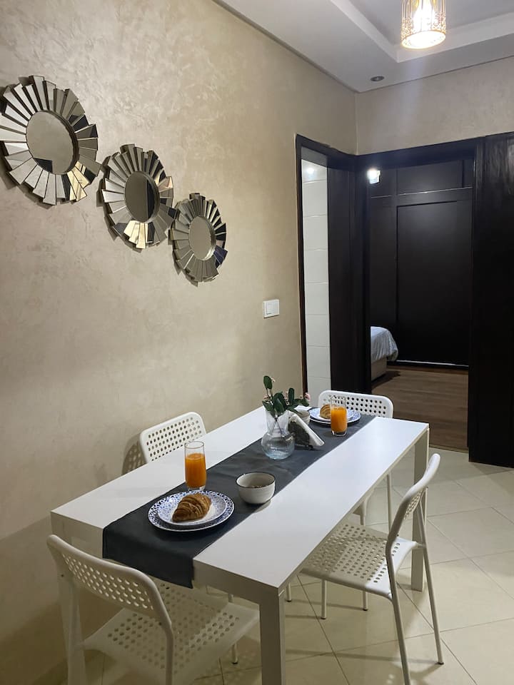 Appart Spacieux- 2 Chambres à Coucher + Salon - Agadir