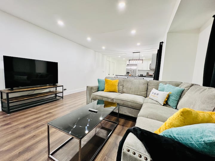 Cozy Modern Home - Oceanside, NY