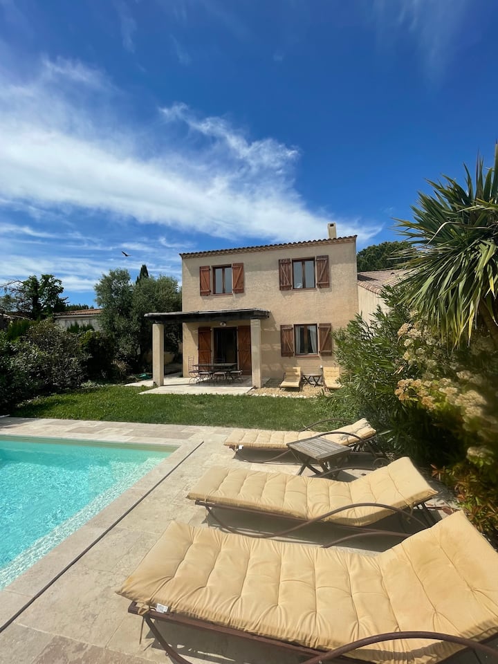 Maison 6/7 Pers Avec Vue Dégagée Et Piscine Privée - Vedène