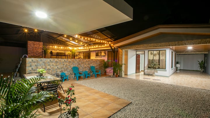 Villa Buganvilia Fortuna Centro - Piscina - La Fortuna
