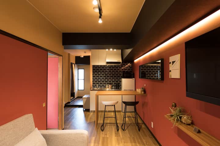 Osaka Bay Area. 5ppl/ 31sq M. 2mins Metro Station - Ashiya