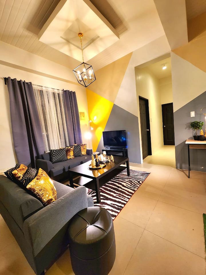 Posh Luxurious Home W/ Indoor Playground - Baguio