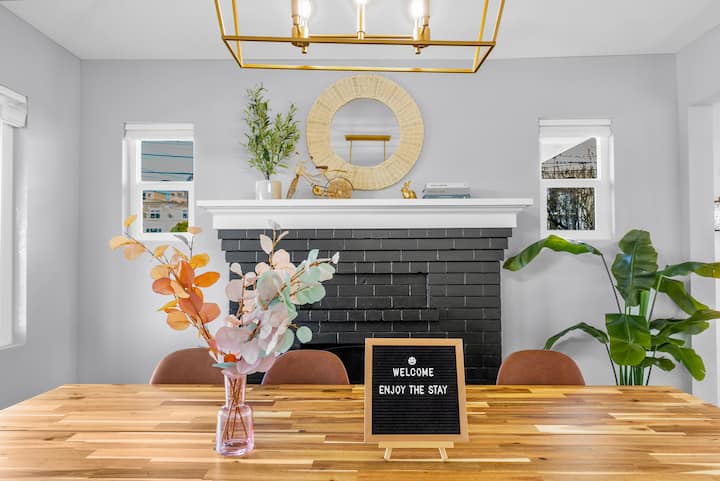 5b2b Newly Remodeled Entire House Close To Uw & Dt - Seattle, WA