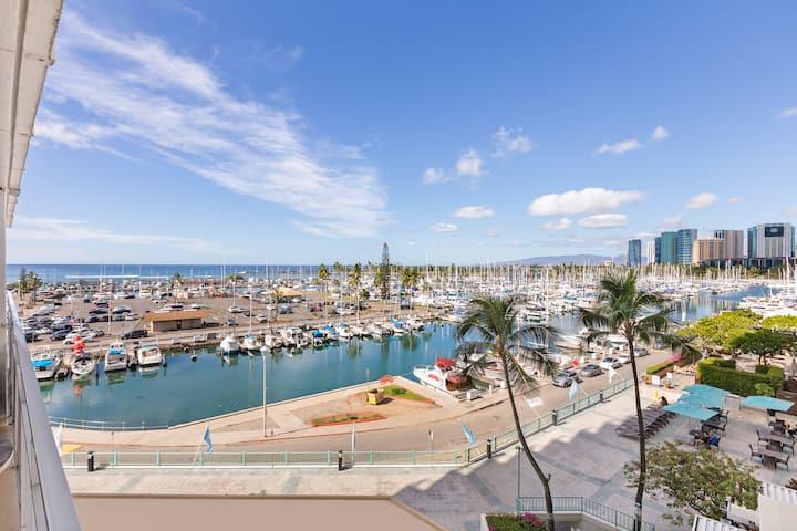 Ilikai Hotel Marina/ocean View - Honolulu