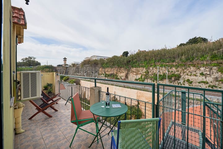 Bright Apt W Balcony, Ac, Parking, By Timecooler - Parque das Nações