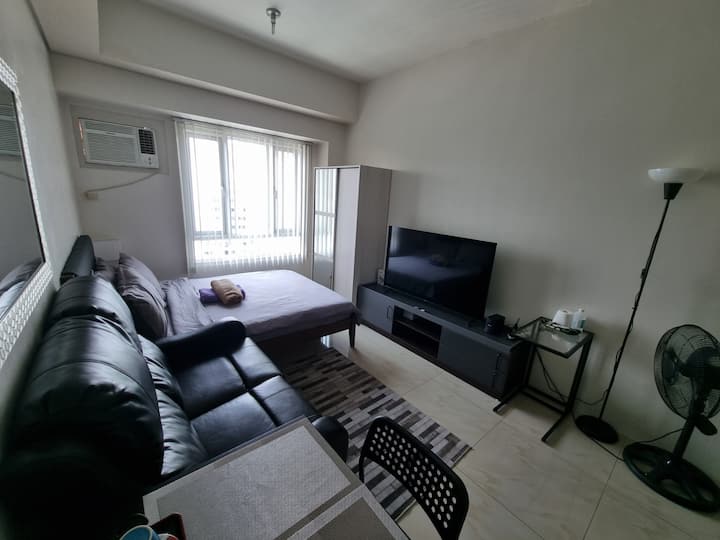 Cozy Beacon T3 Studio Near Malls - Makati