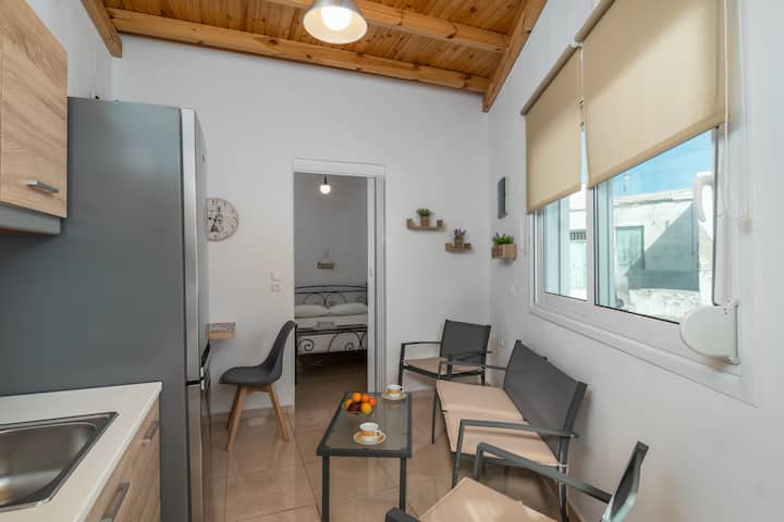 George's Cozy House - Milos