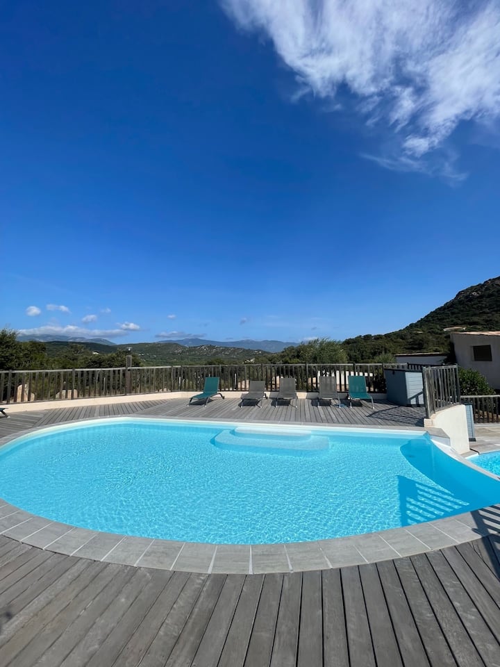 Appartement & Piscine Santa Giulia - Golfe de Santa Giulia