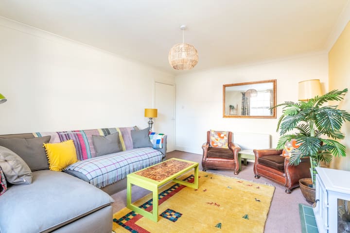 Colourful Flat In The Heart Of York City Centre - York
