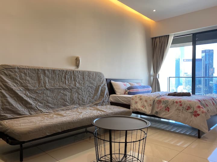 Platinum Continew 1 To 3 Pax - Trx Klcc Ikea - Federal Territory of Kuala Lumpur