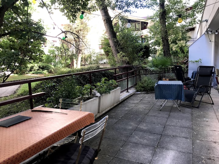Charme, Terrasse Et Parking - Proche Partdieu - Bron