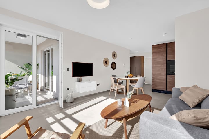 Apt View/lux/air-conditioned/sea View/value4money - Promajna