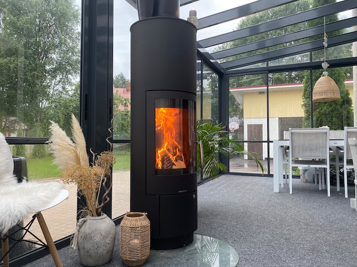 Kauppalan Talo, Poreallas Ja Loistava Sijainti - Lahti