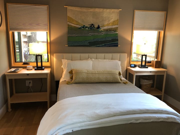 Mina’s Retreat - Austin