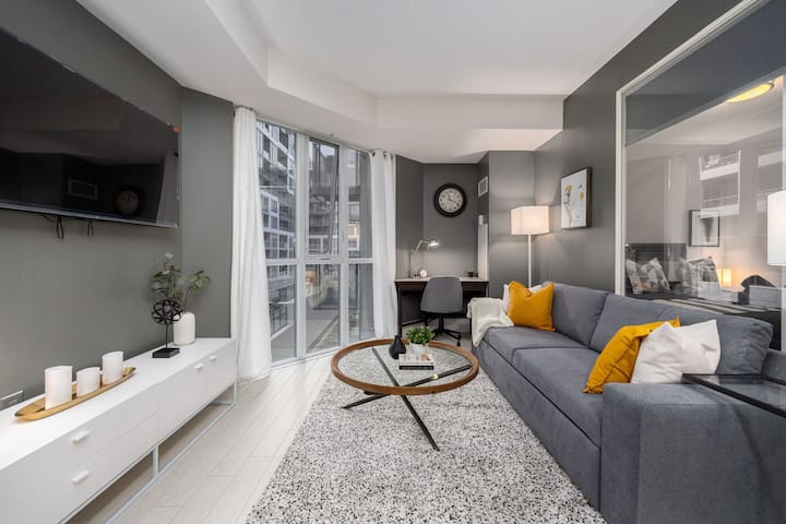 Heart Of Downtown Deluxe Condo Close To Cn Tower - Toronto