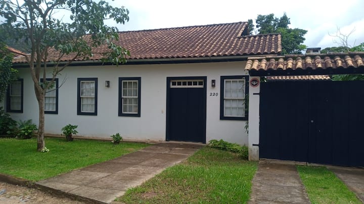 Casa Basca -  Santíssima - Tiradentes