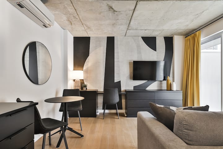 La Station Urbaine | Location | Must Stay | Clean - Montreal