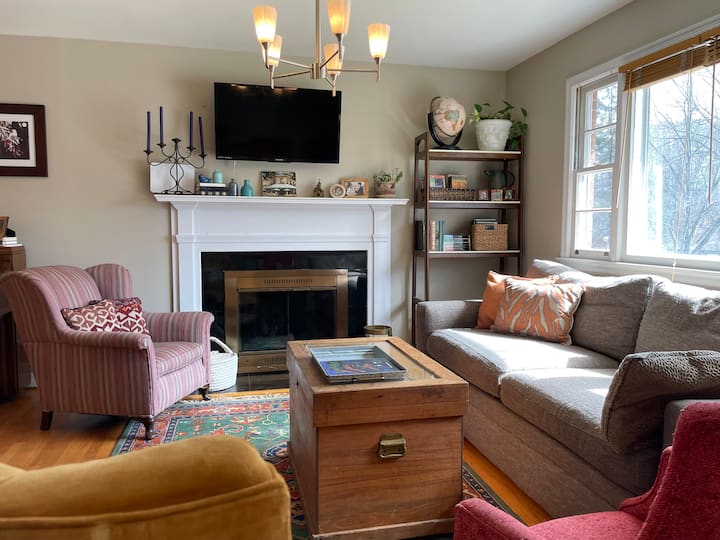 Homey Entire House Close To Uva And Downtown Mall! - Charlottesville, VA