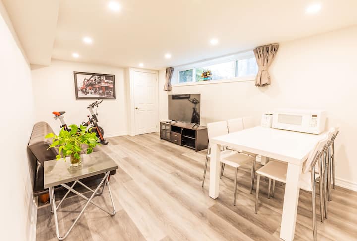 Dedicated 2bed&2bath Free Parking Basement - Markham