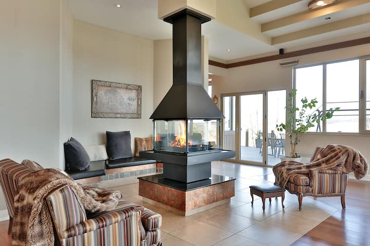 Breathtaking View | Indoor Pool | Gym | Huge - Saint-Hippolyte